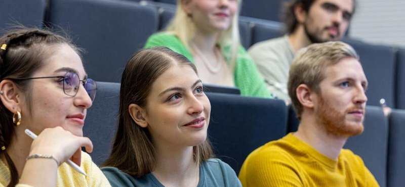 Professorin oder Professor werden - Ostfalia Hochschule für angewandte ...